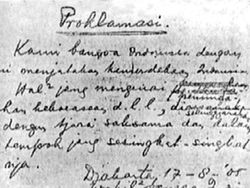 Berita dan Informasi Isi teks proklamasi tulisan tangan bung karno ...