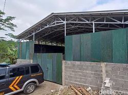 Berita dan Informasi 8 penambang emas terjebak di banyumas Terkini dan Terbaru Hari ini - detikcom