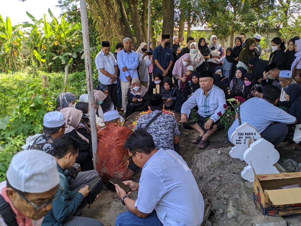 Berita dan Informasi Dosen uin solo dibunuh kuli bangunan Terkini dan ... Berita dan Informasi Dosen uin solo dibunuh kuli bangunan Terkini dan ...