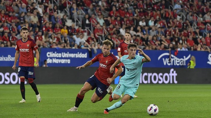 Barcelona Menang Tipis di Markas Osasuna Barcelona Menang Tipis di Markas Osasuna