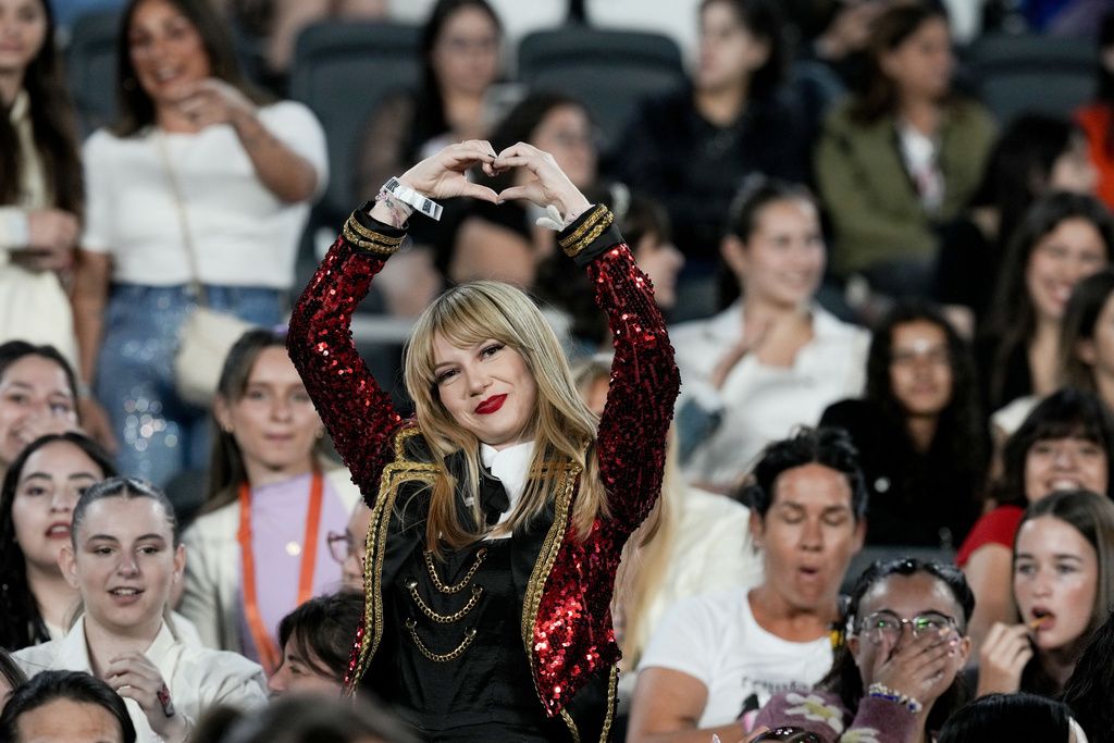 Belajar dari Taylor Swift, Tips Sukses Karier & Punya Rp 17 T