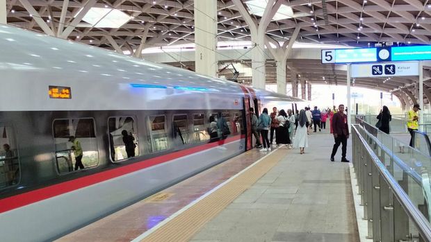 Ini Jadwal Tambahan 8 Perjalanan Whoosh per Hari saat Nataru