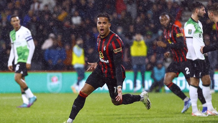 Justin Kluivert, Pesepakbola Kedua dengan Torehan Ini di Abad ke-21
