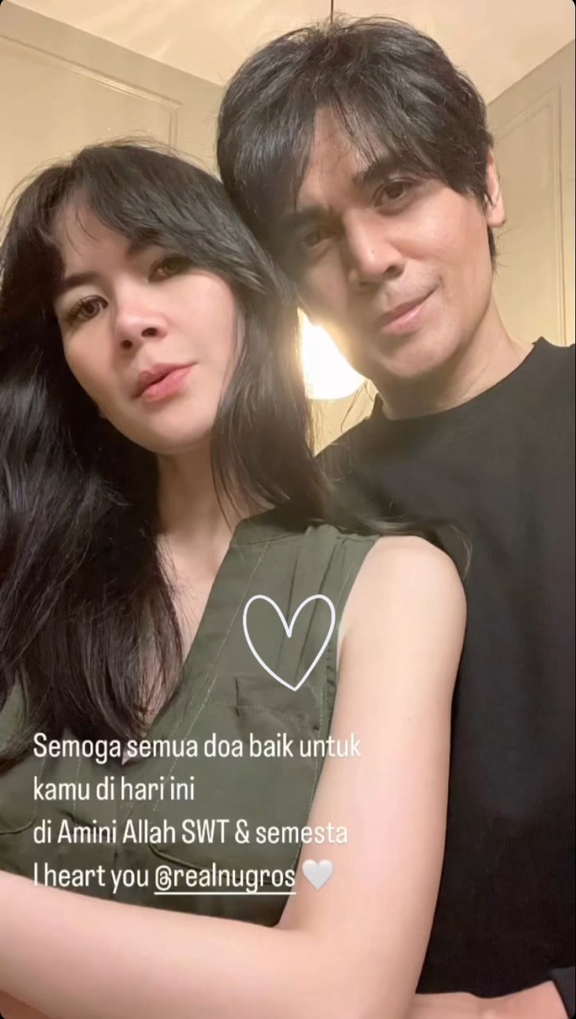 Genap 53 Tahun, 7 Potret Tyo Nugros Dapat Kejutan Ultah Romantis dari ... Genap 53 Tahun, 7 Potret Tyo Nugros Dapat Kejutan Ultah Romantis dari ...