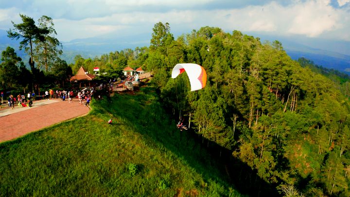 Jelajah Mutu Manikam di Ujung Timur Jawa