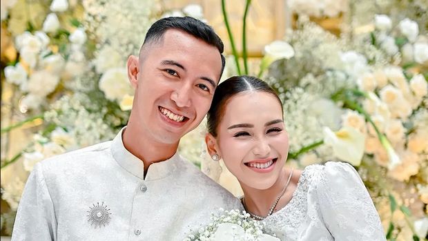 5 Fakta Kisah Cinta Ayu Ting Ting dan Fardhana Dijodohkan hingga Gagal ...