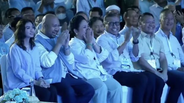 Mengenal Sosok Titiek Soeharto yang Disebut Calon Ibu Negara