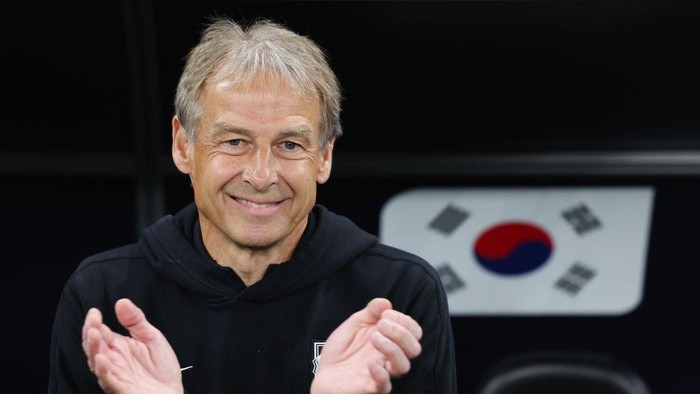 Korsel Pecat Juergen Klinsmann Korsel Pecat Juergen Klinsmann
