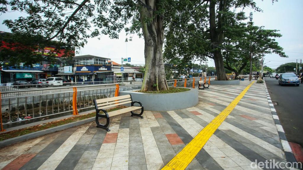 INDONESIA | Pedestrian Way - News & Photos | Trotoar - Berita & Foto ...