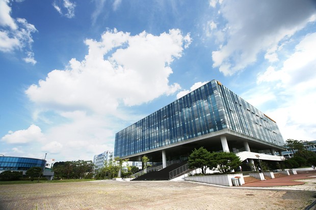 Mengenal 6 Kampus Peserta Variety Show University War, Kampus Unggulan dan Bergengsi