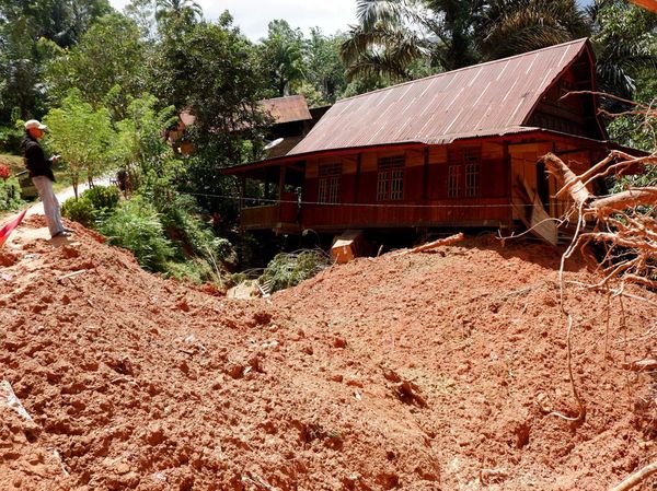 Berita dan Informasi Longsor Terkini dan Terbaru Hari ini - detikcom