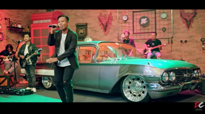 Trending! Ponidi "Sekop Sekop" Nyanyi Lagu Sigar, Ini Liriknya