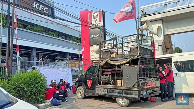 Pengakuan Karyawan KFC: Kaget Kena PHK dengan Modus Sosialisasi