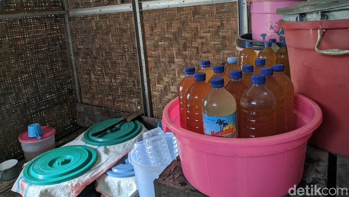 Brem, Minuman Beralkohol Tradisional dari Desa Adat Bayan Lombok
