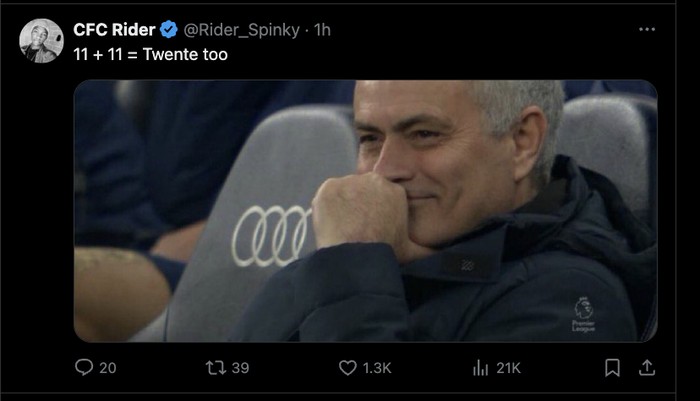 Meme MU Jadi 'Posisi 11 FC'