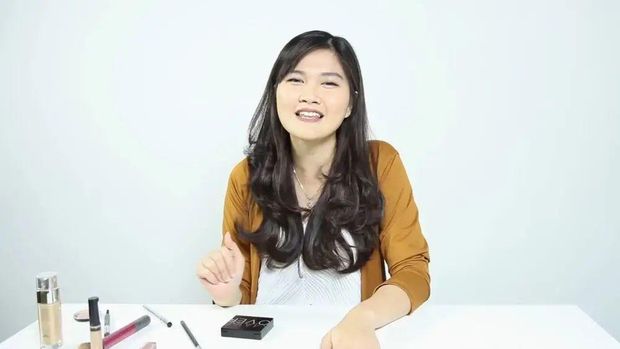 Sosok Melody Sharon yang Seret dan Lindas Suami gegara Ketahuan Selingkuh Sosok Melody Sharon yang Seret dan Lindas Suami gegara Ketahuan Selingkuh