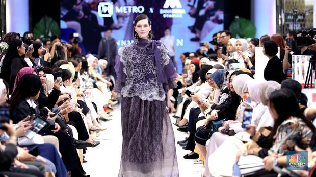 METRO x Bank Mega Syariah Hadirkan Empat Brand Lokal Koleksi Raya 2025