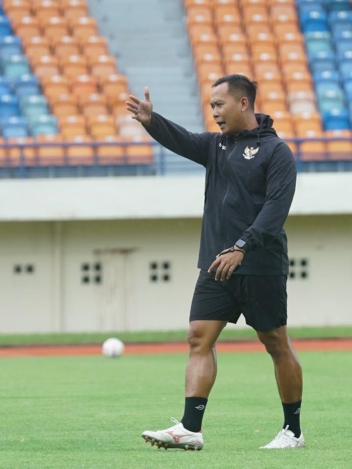 Profil Sofie Imam Faizal, Asisten Pelatih Fisik Timnas Kelahiran Situbondo