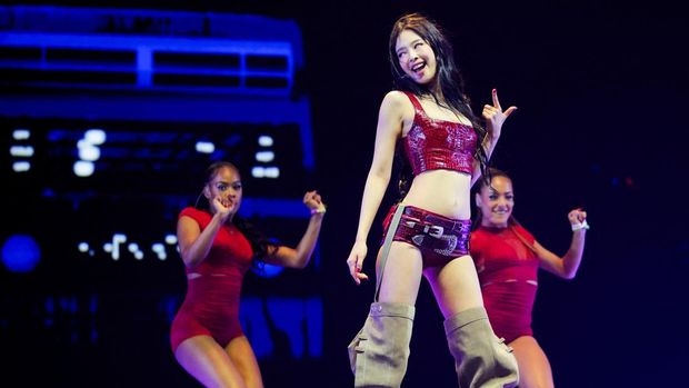 Berapa Bayaran Jennie & Lisa BLACKPINK hingga Lady Gaga di Coachella? Berapa Bayaran Jennie & Lisa BLACKPINK hingga Lady Gaga di Coachella?