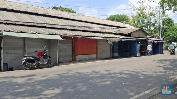 Pasar Ular Sepi Parah, Pedagang Sampai Teriak Ditinggal Kabur Pembeli