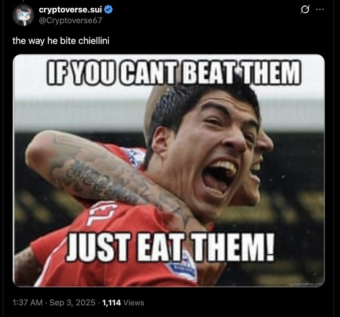 Meme Korban Plot Twist Luis Suarez: Gigit? Tidak... Meludah? Iya!