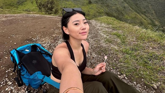 Insertlive : Wendy Walters Unggah Siluet Diduga Pacar Baru, Netizen ...
