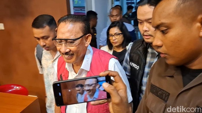 Eks Wali Kota Kupang Jonas Salean Ditahan Atas Kasus Korupsi Aset Rp 5 ...