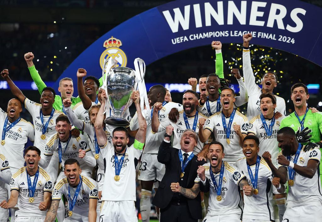 30 Raksasa Sepak Bola Dunia, Real Madrid Perkasa-Setan Merah Tergeser