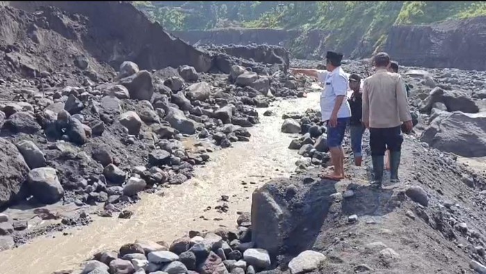 Kena Material Semeru, Penambang Pasir di Lumajang Luka Bakar 80 Persen