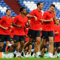 Suka Duka 'Setan Merah' di Tanah Jerman