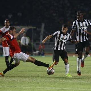 Juventus Pesta Gol di Senayan, Tekuk ISL Stars 8-1