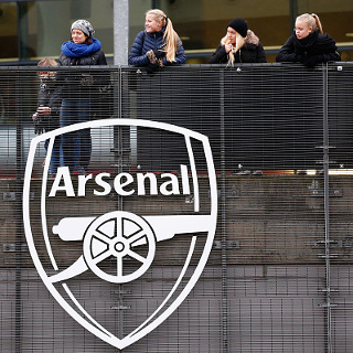 Kisah Nama Lanesra: Dari Seorang Fans Berat Arsenal untuk Putrinya