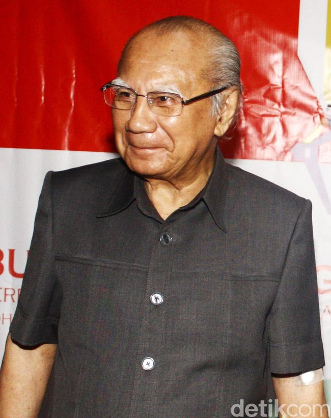 5 Fakta Mengagumkan Prof Emil Salim yang Trending Ini
