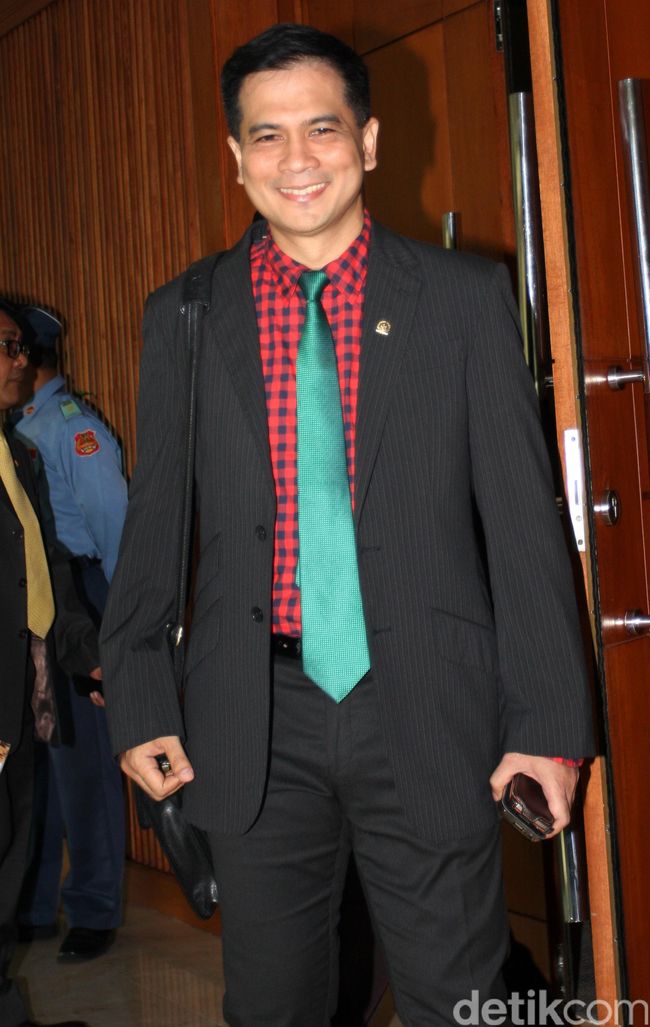 Krisna Mukti Dilaporkan ke Polisi atas Dugaan Gelapkan Uang Arisan ...