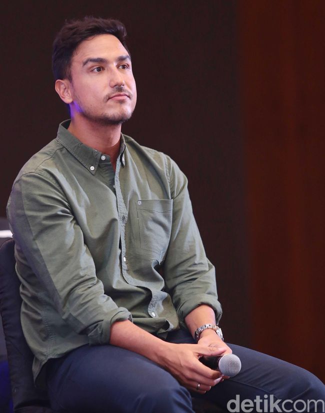 5 Aktor Indonesia yang Tetap Awet Muda Meski Usia di Atas 40