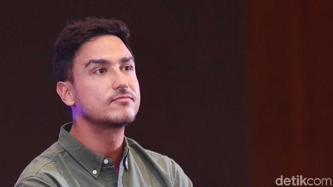 5 Aktor Indonesia yang Tetap Awet Muda Meski Usia di Atas 40