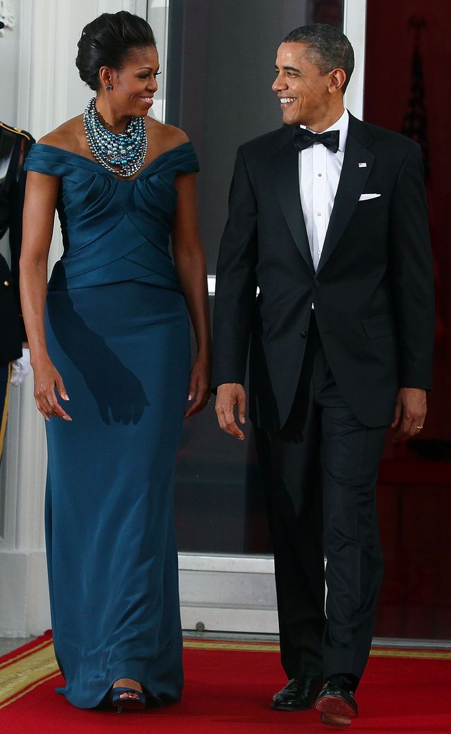 Foto Throwback Plus Ucapan Manis Barack Obama Saat Istri Ultah