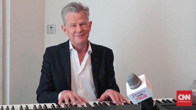 David Foster Kembali Jadi Ayah di Usia 71 Tahun