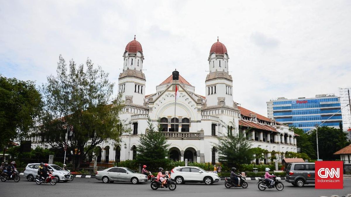 Semarak Wisata di Semarang