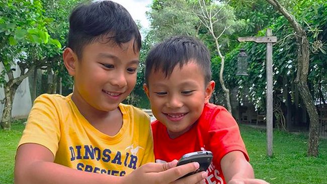 Jamee dan Kalee, si Duo Gantengnya Rio Febrian - Foto 1