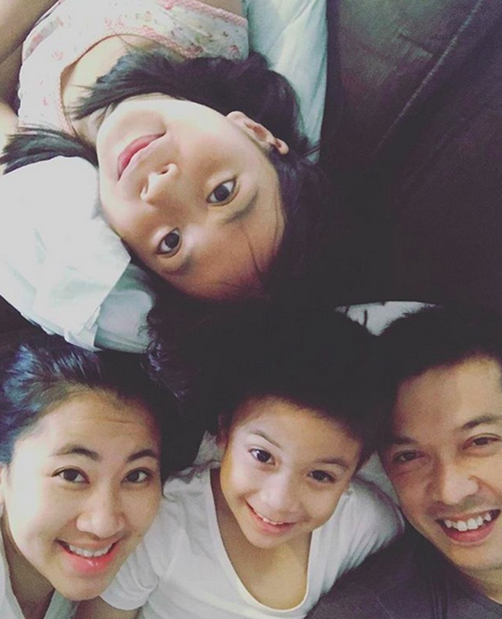 Foto: Kompak dan Harmonisnya Keluarga Taufik Hidayat - Foto 6