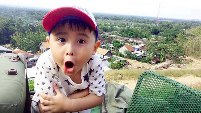 Tingkah Lucu Ichal, Putra Komedian Daus Mini - Foto 1
