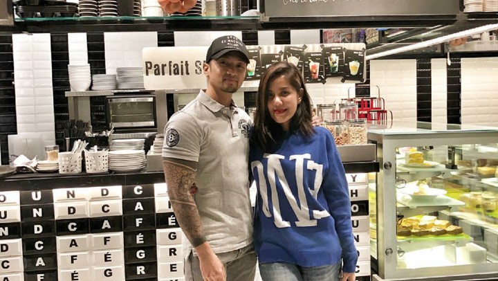 Kemesraan Ivy Batuta dan Suami yang Sudah 9 Tahun Menikah - Foto 1