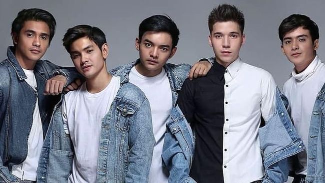 Lirik Lagu Cukup Dikenang Saja - The Junas feat Yasmin