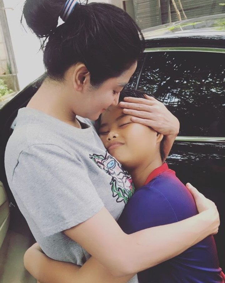 Kebersamaan Dewi Perssik dengan Jagoan Kecilnya, Felice Gabriel - 8