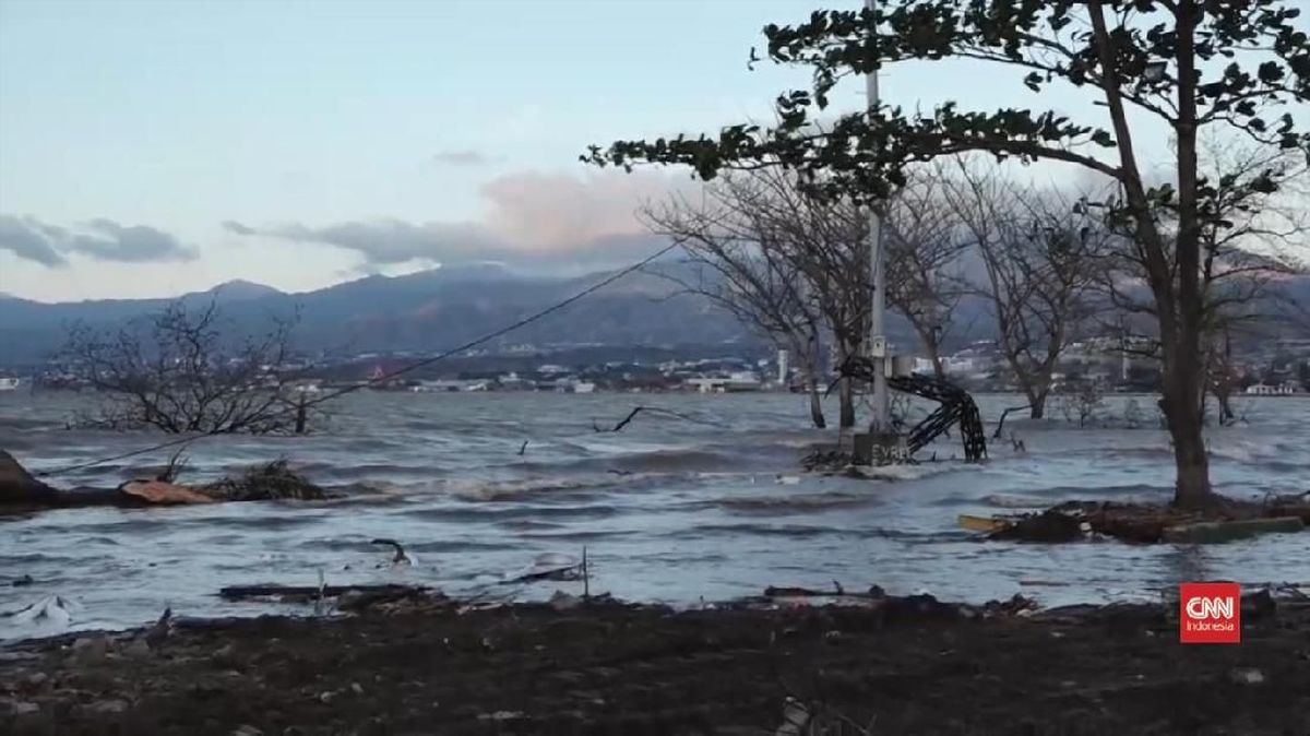 Sungai Meluap, Desa Sigi-Palolo Kebanjiran Sungai Meluap, Desa Sigi-Palolo Kebanjiran