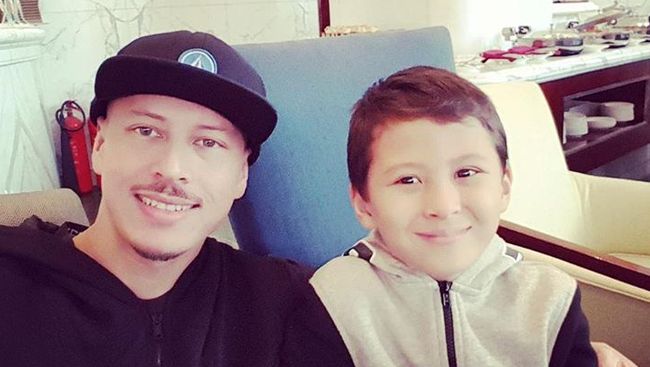 Kebersamaan Pierre Roland Pemeran 'Gerhana' dengan Keluarga - Foto 1