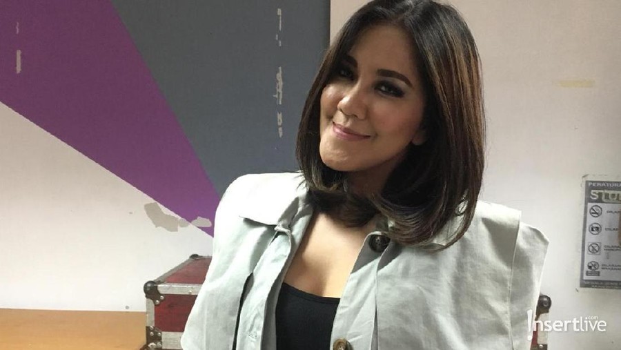 Ivy Batuta Bagikan Tips agar Tetap Awet Muda