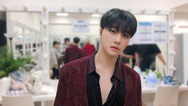 Jay iKON Umumkan Bakal Debut Solo dengan 'PARADISE' dan 'Blue Moon'