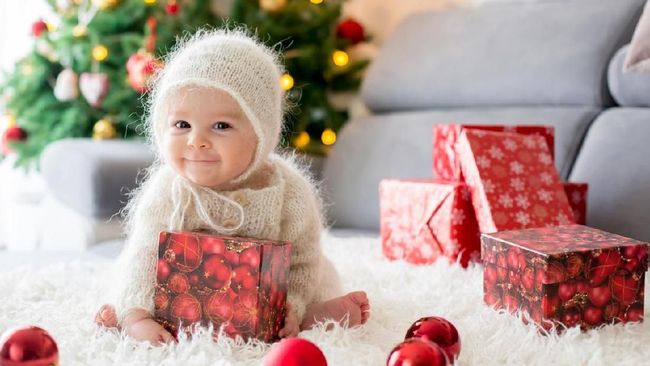 30 Rangkaian Nama Bayi Perempuan untuk Si Kecil yang Lahir Natal